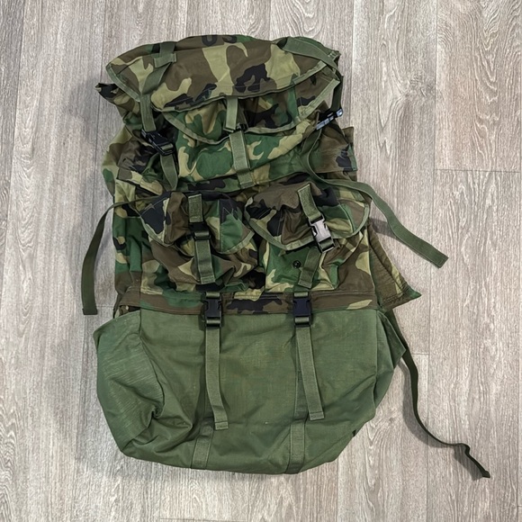 U.S. Army | Bags | Us Army Military Issued Tankers Equipment Bag ...